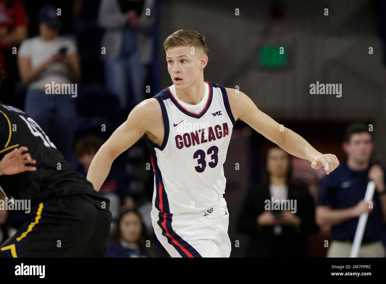 Gonzaga forward Ben Gregg (33) defends during the first half of an NCAA ...