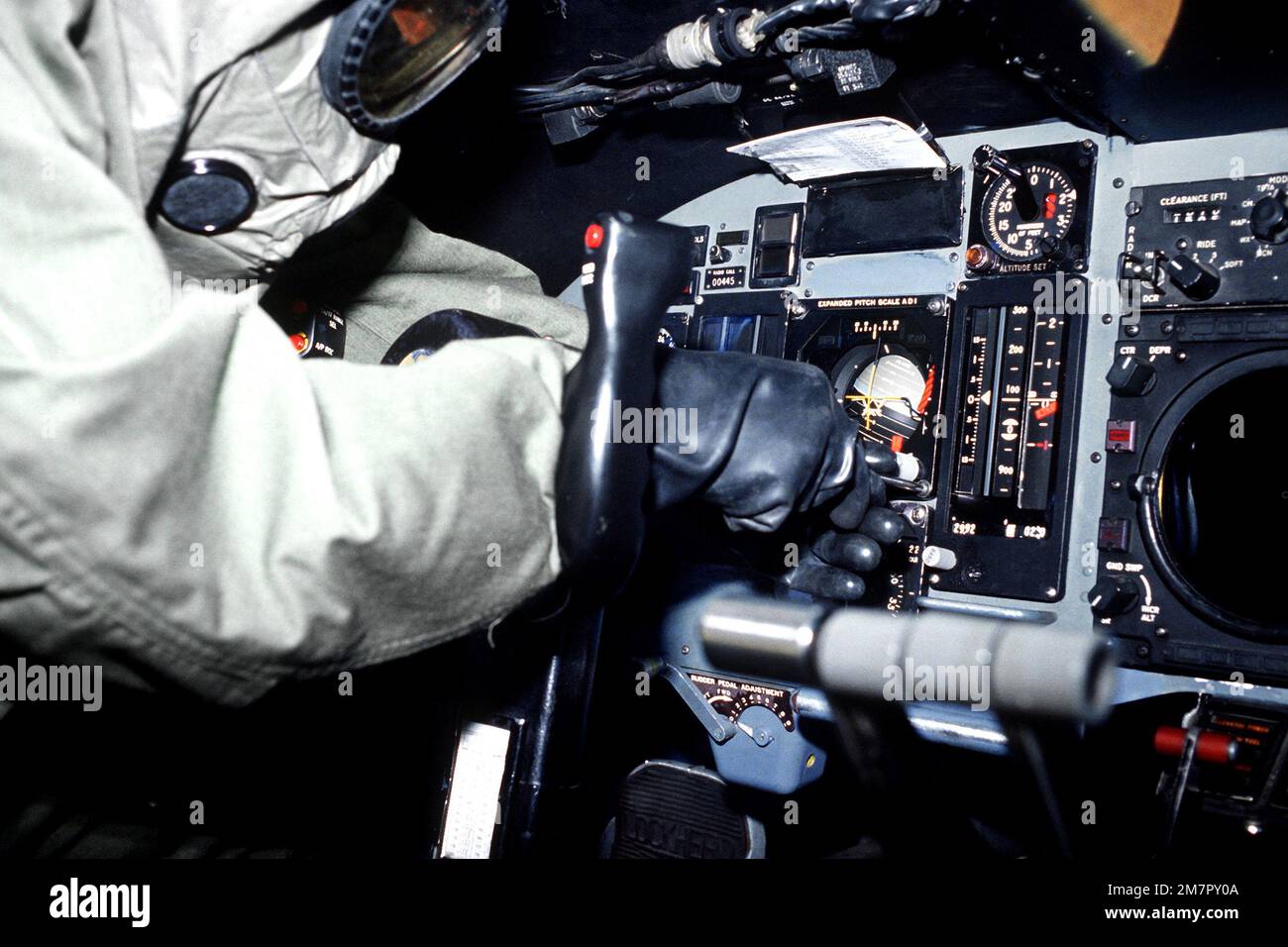 436th aircraft maintenance squadron hi-res stock photography and images ...