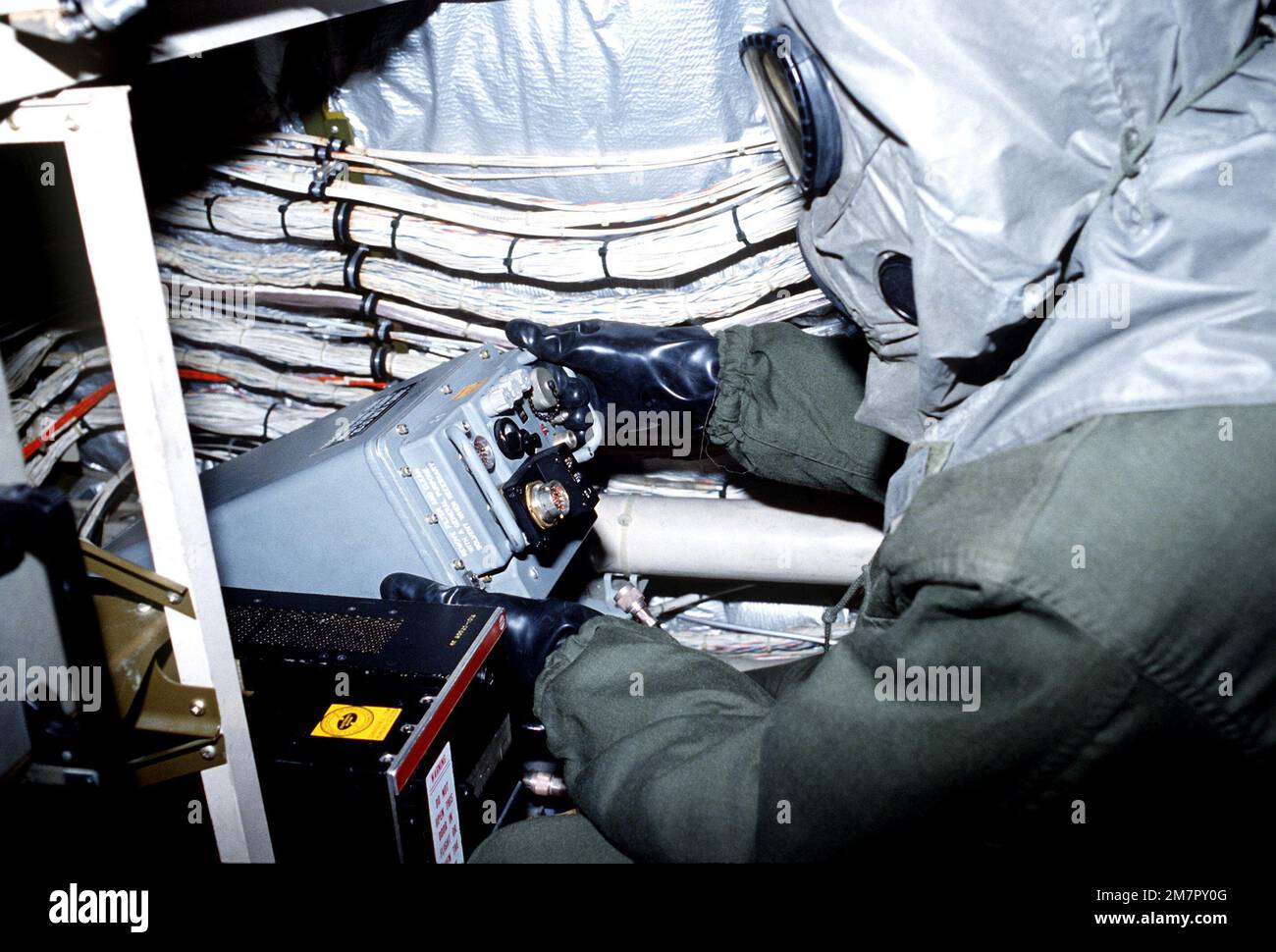 436th aircraft maintenance squadron hi-res stock photography and images ...