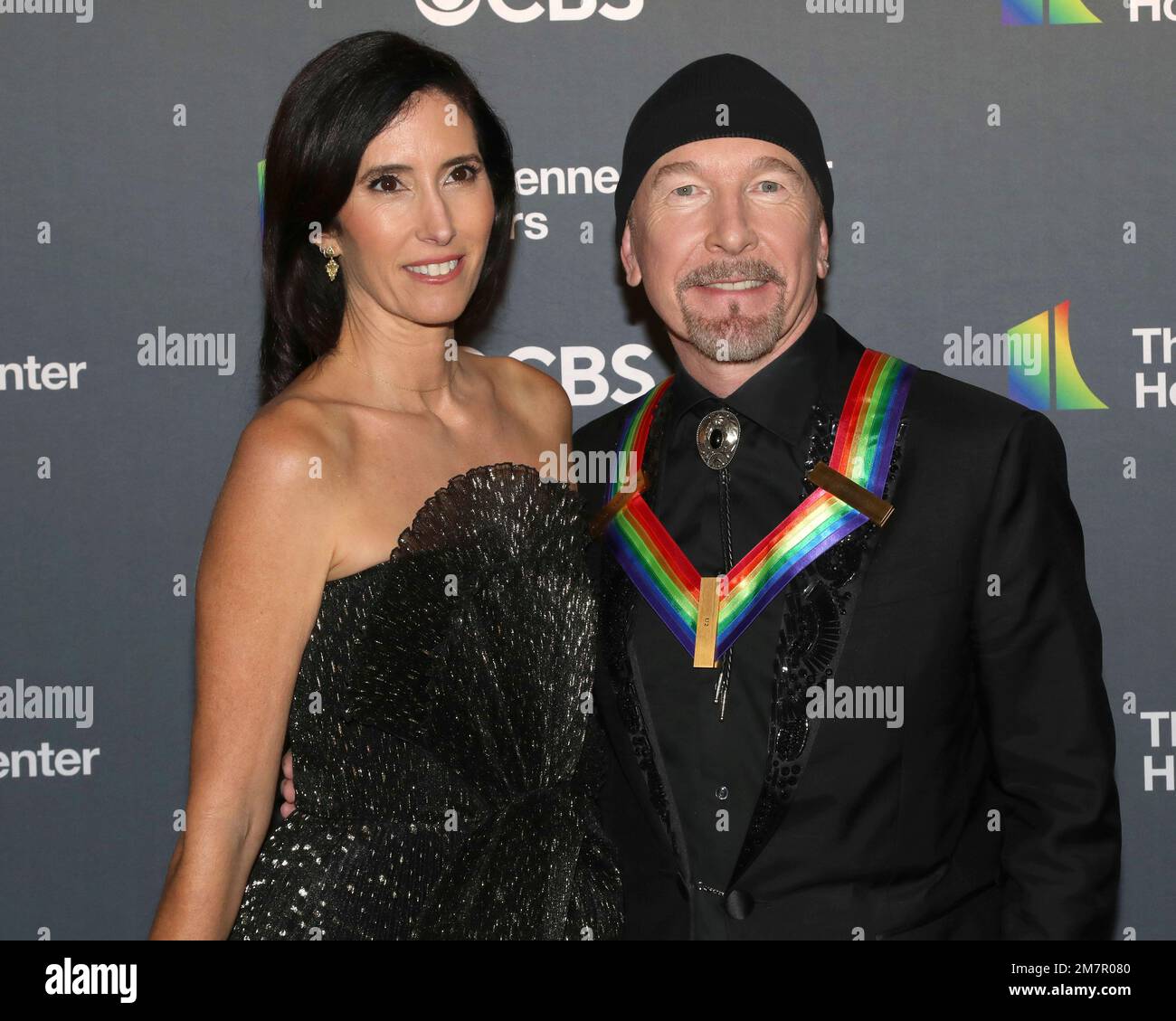 2022 Kennedy Center Honoree The Edge and wife Morleigh Steinberg arrive ...
