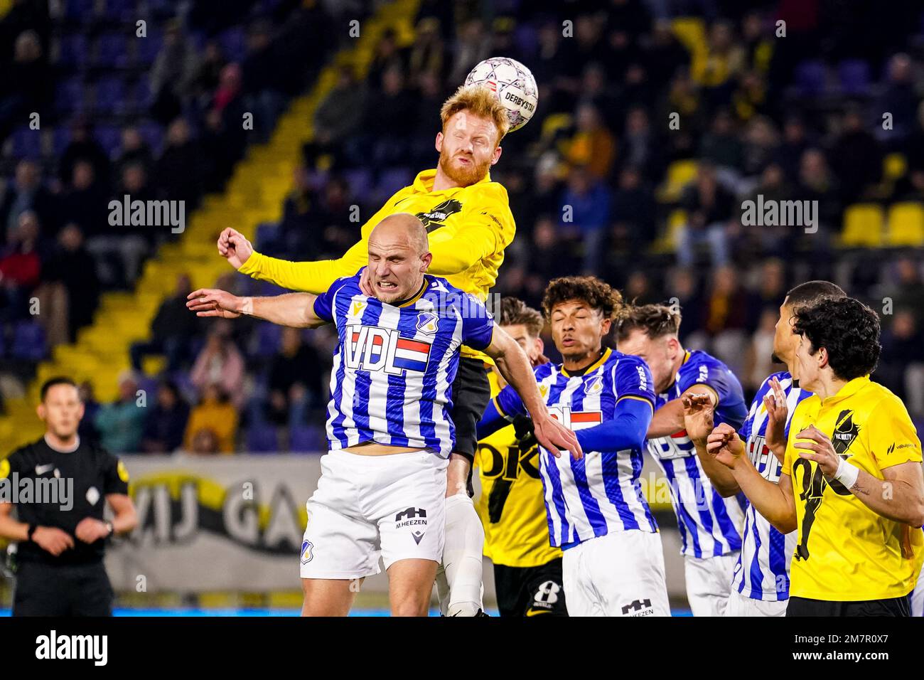 BREDA, NETHERLANDS - JANUARY 10: Evan Rottier of FC Eindhoven and Jort ...