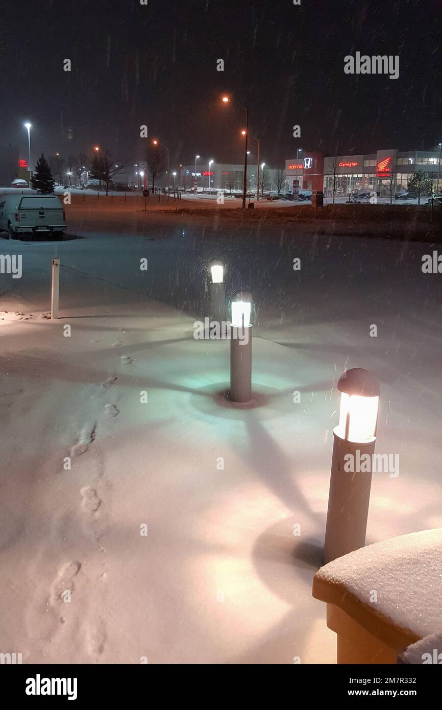 Winterly mall hi-res stock photography and images - Alamy