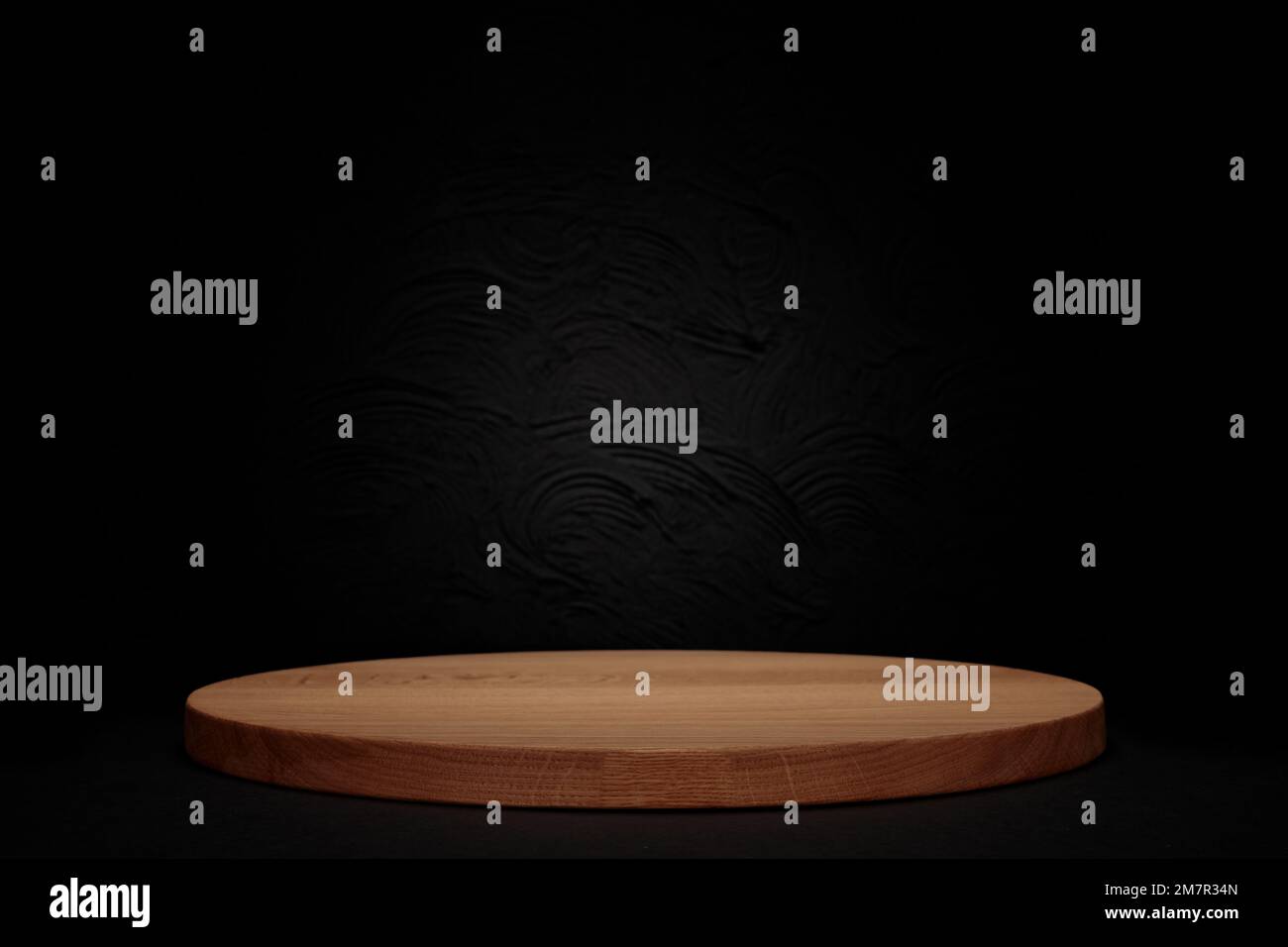 Black background, dark stage background and wooden plinth. Mockup Stock ...