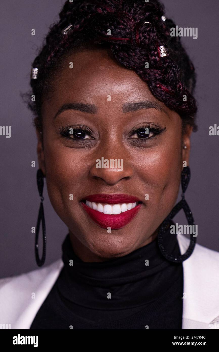 Scarlett Douglas poses for photographers upon arrival for the premiere ...
