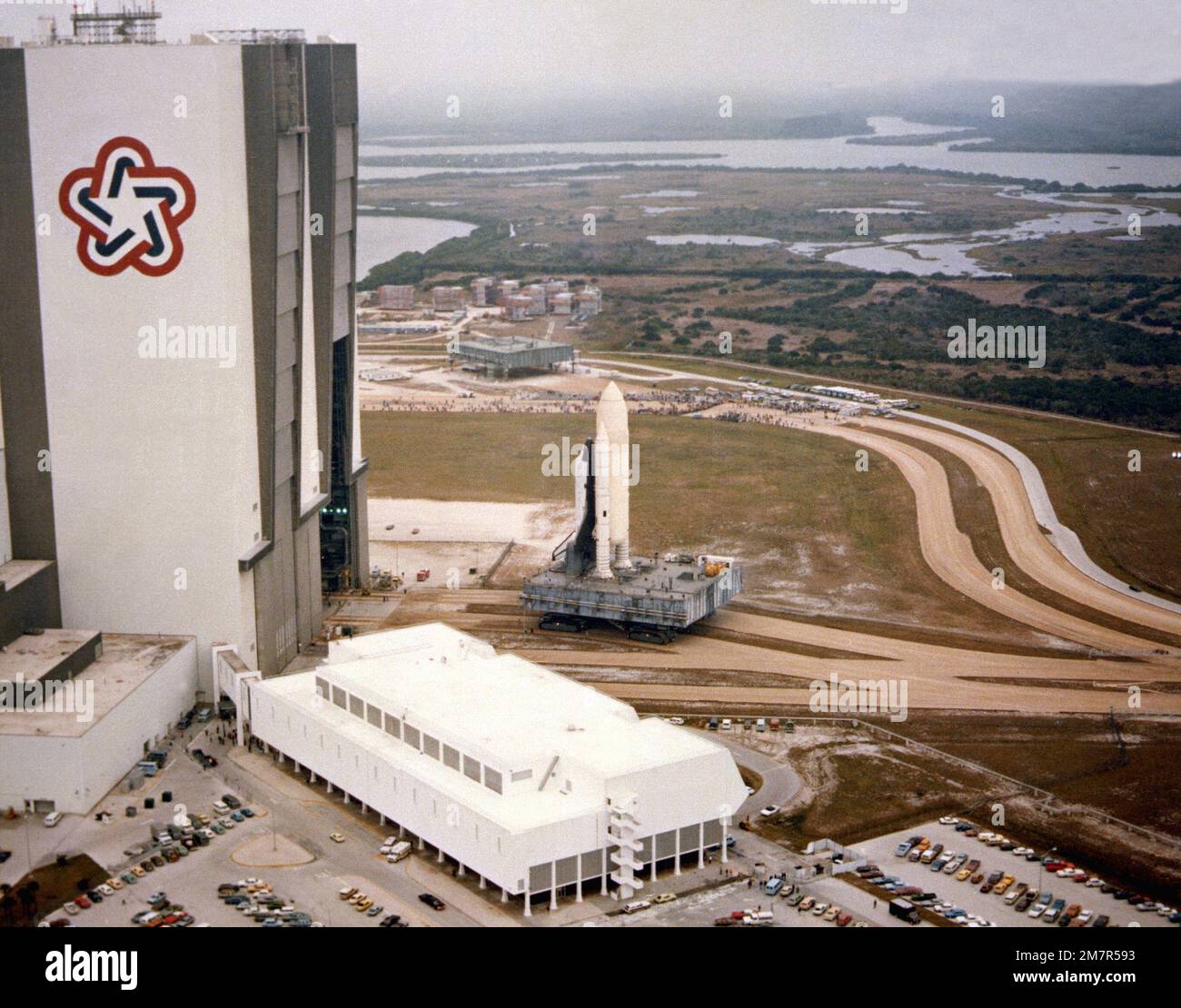 AN aerial view of the Space Transportation System (STS) shuttle ...