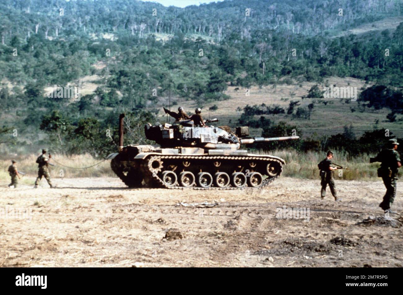 Members of Co. B, 1ST Bn., 3rd Marines, (Battalion Landing Team 1/3 ...