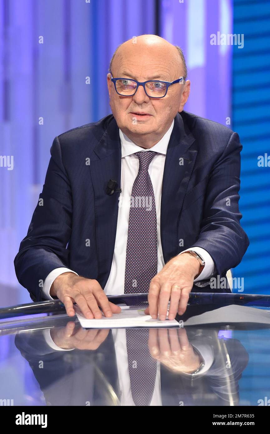 2023 minister hi-res stock photography and images - Alamy