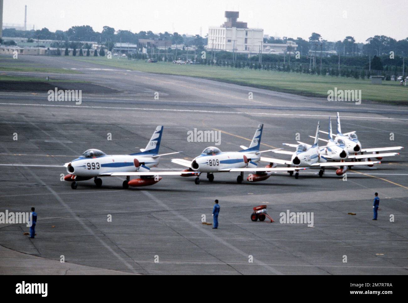 Japan Air Self Defense Force's flight demonstration team Blue Impulse ...