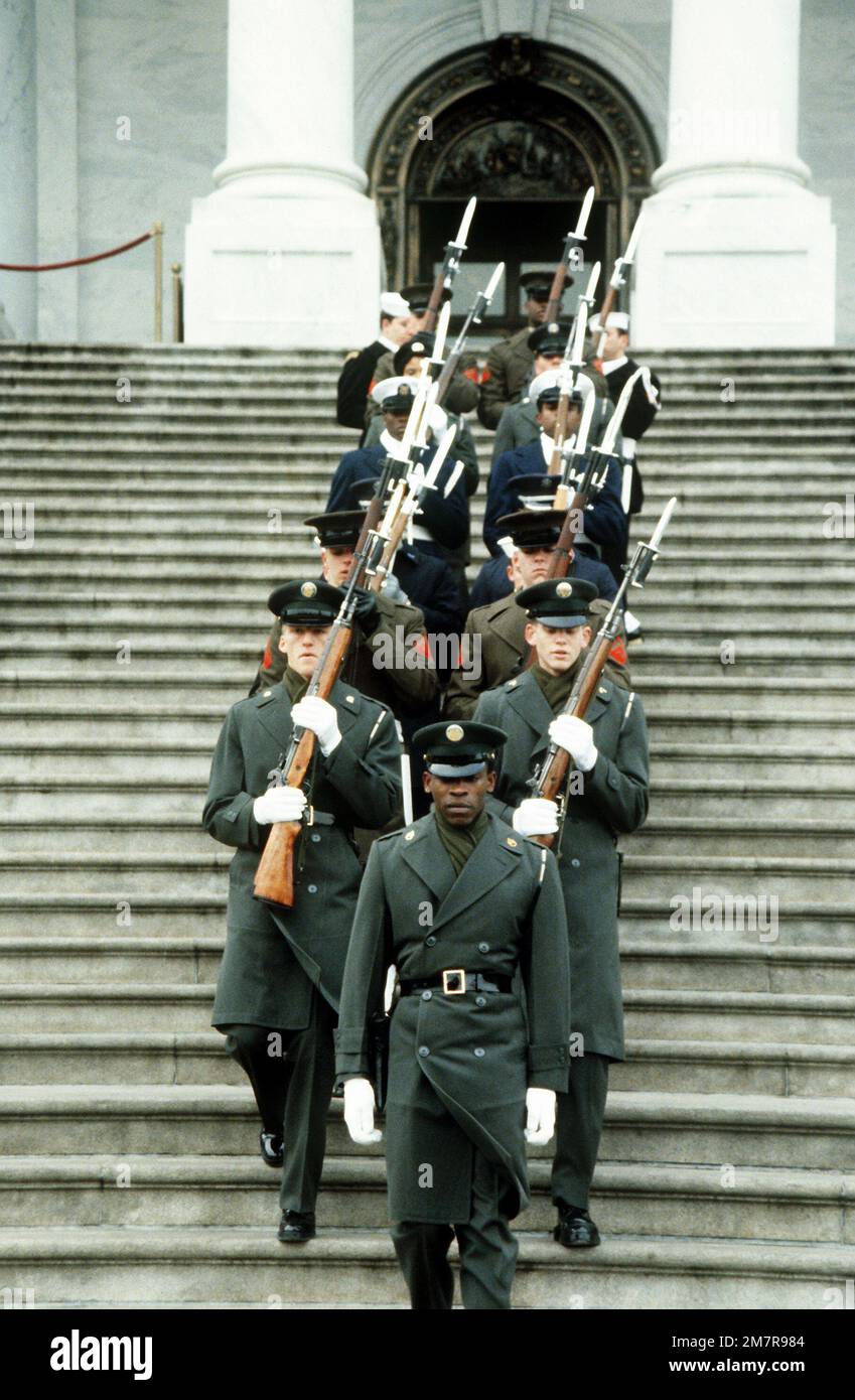 Joint service honor cordon hi-res stock photography and images - Alamy