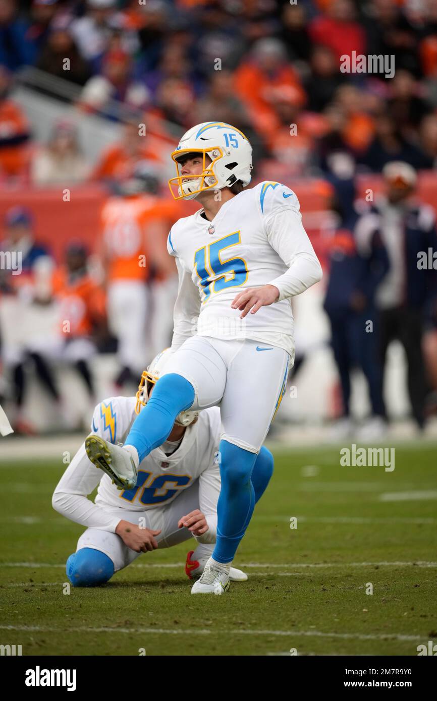 Los Angeles Chargers place kicker Cameron Dicker (15) in before an NFL ...