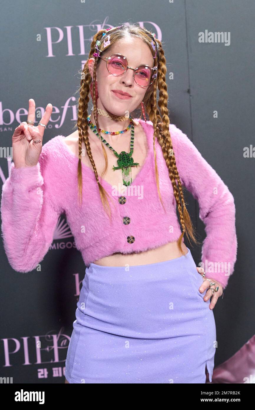 Amarna miller hi-res stock photography and images - Alamy