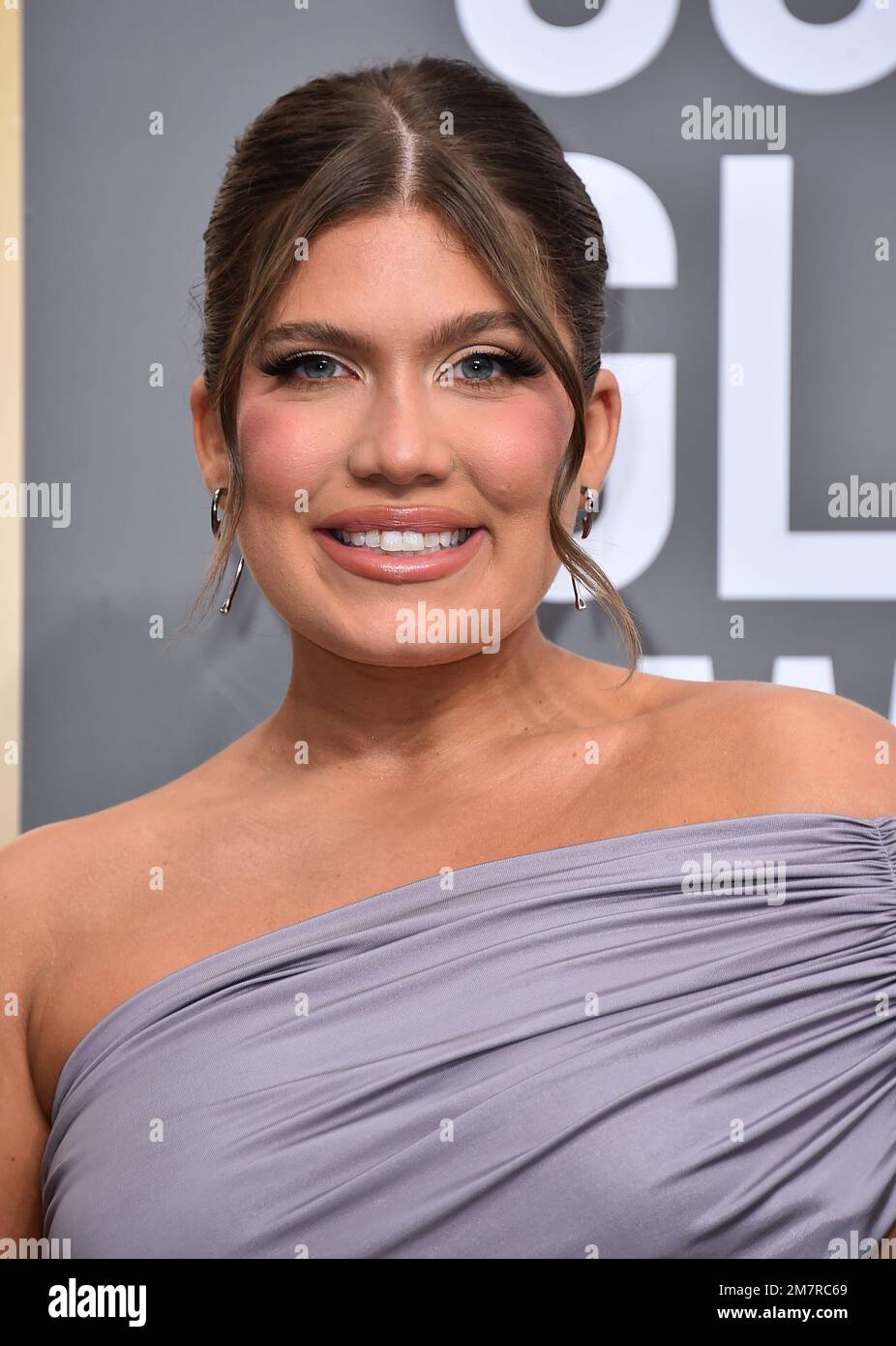 Robyn DelMonte arrives at the 80th annual Golden Globe Awards at the ...