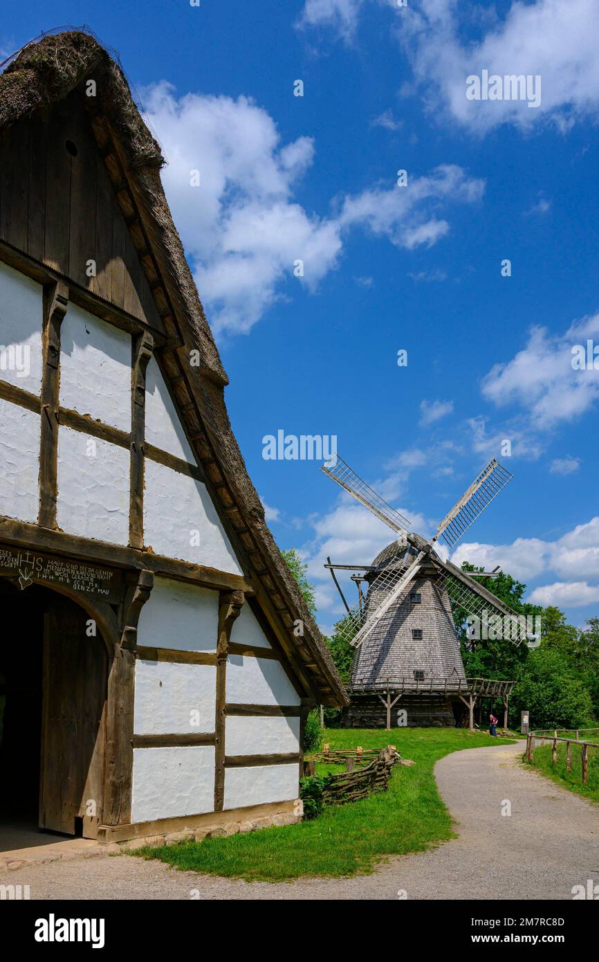 Museumsdorf Cloppenburg, open-air museum, half-timbered building ...