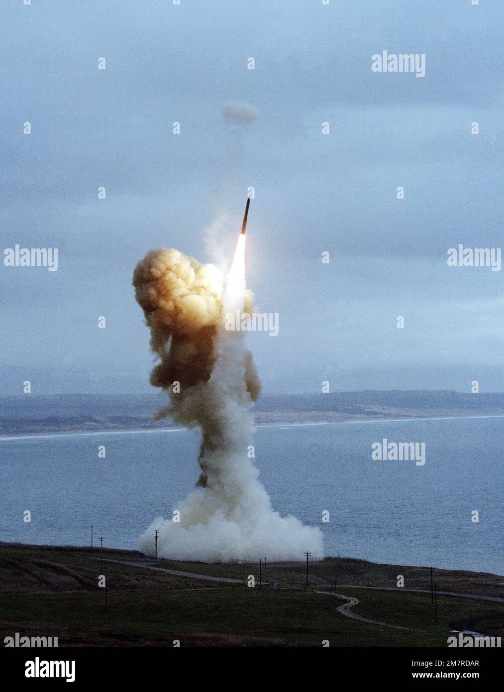 Air launched ballistic missile hi-res stock photography and images - Alamy