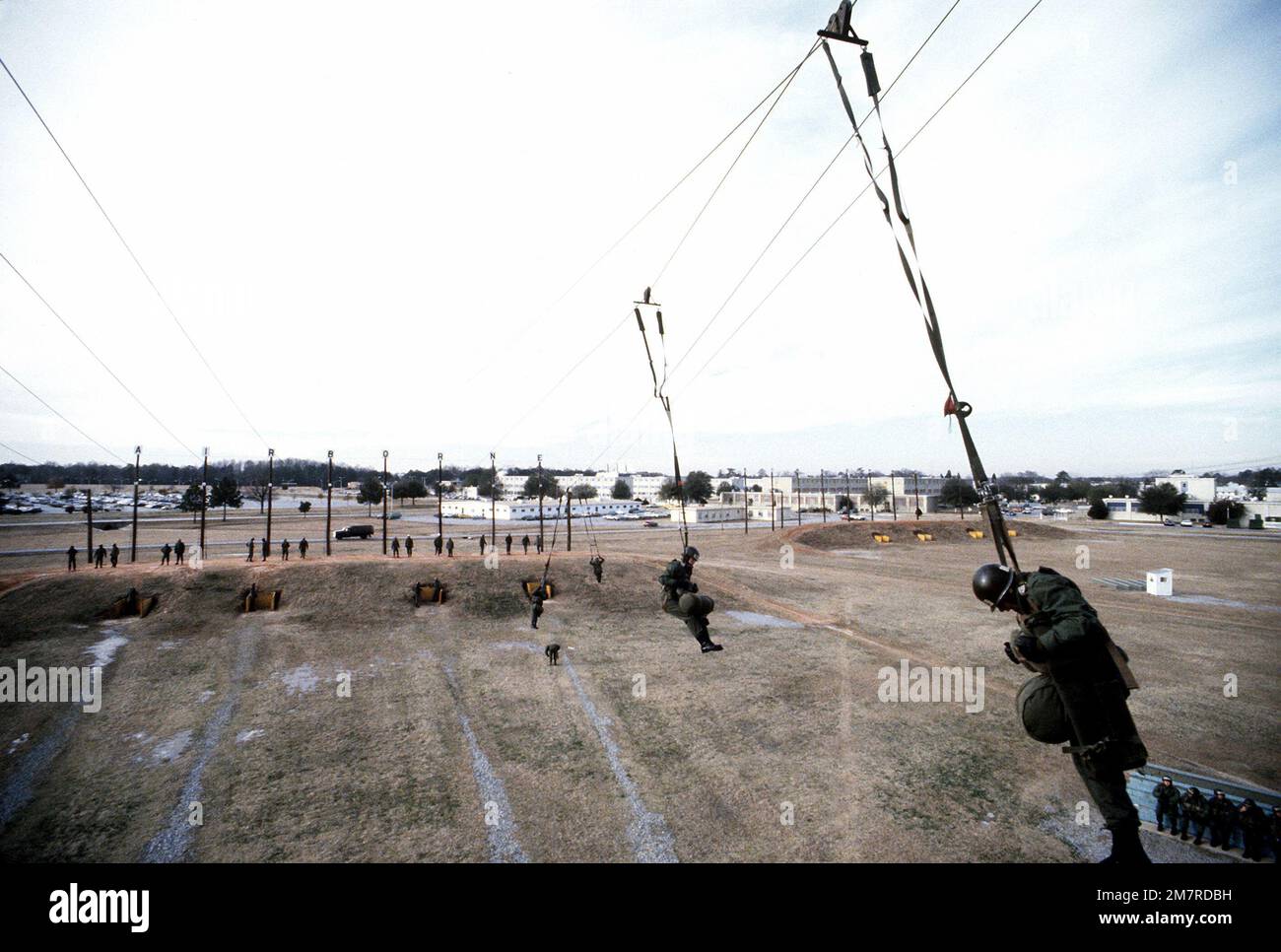 34 foot tower hi-res stock photography and images - Alamy