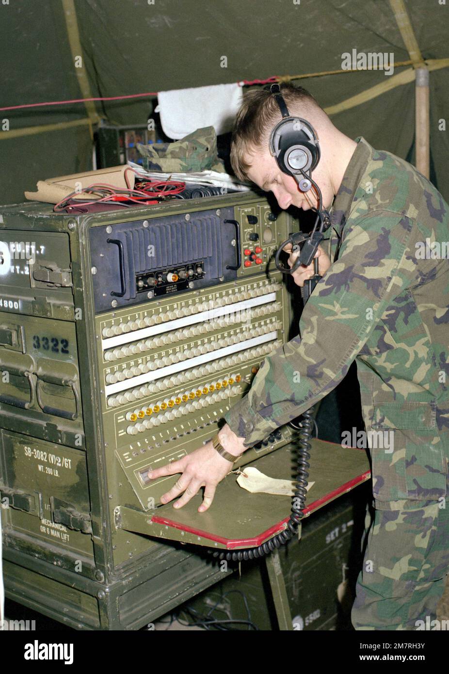 Switchboard operation hi-res stock photography and images - Alamy