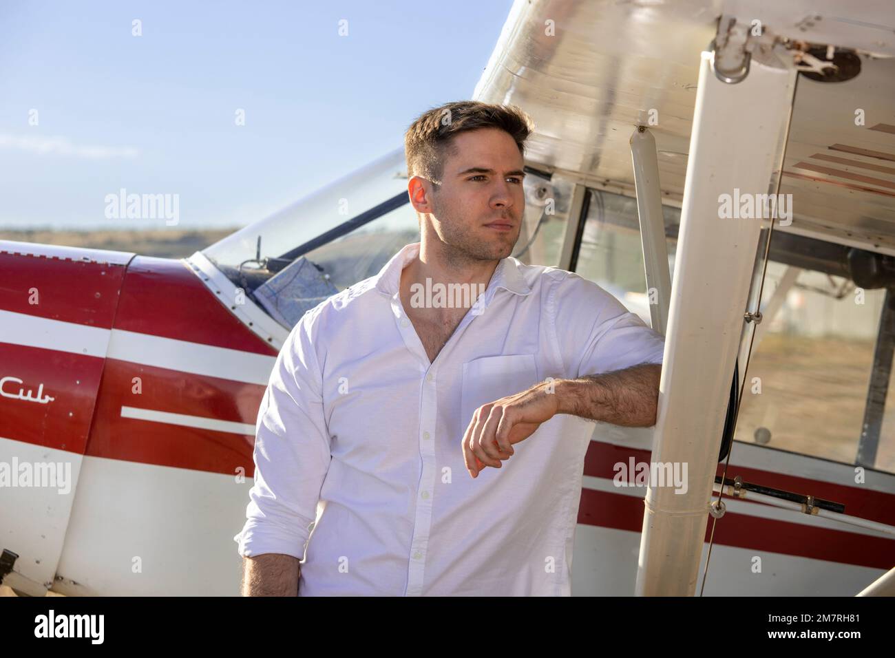 Cockpit piper super cub aircraft hi-res stock photography and images ...