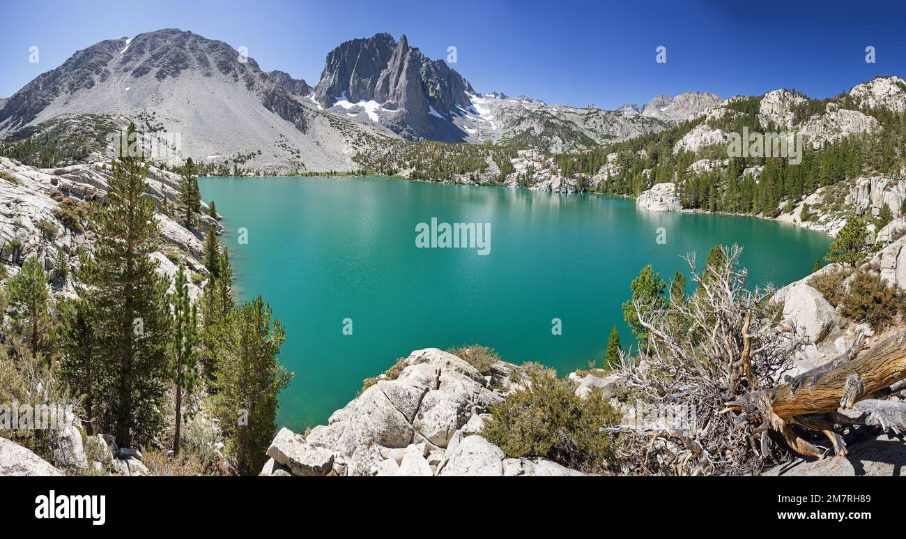 Big pine mountain hi-res stock photography and images - Alamy