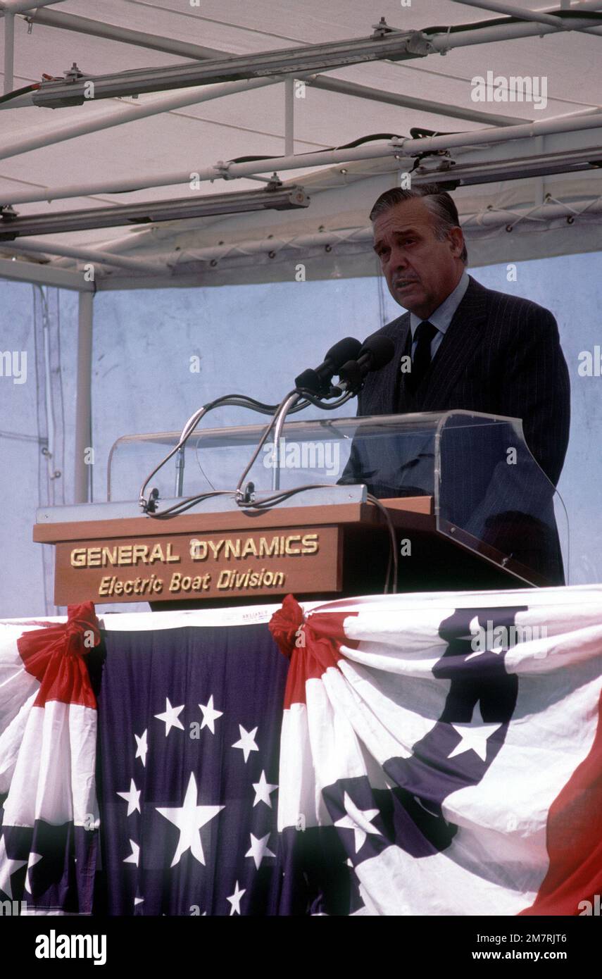 Mayor Glenn K. Jarstad of Bremerton, Washington, speaks at the ...