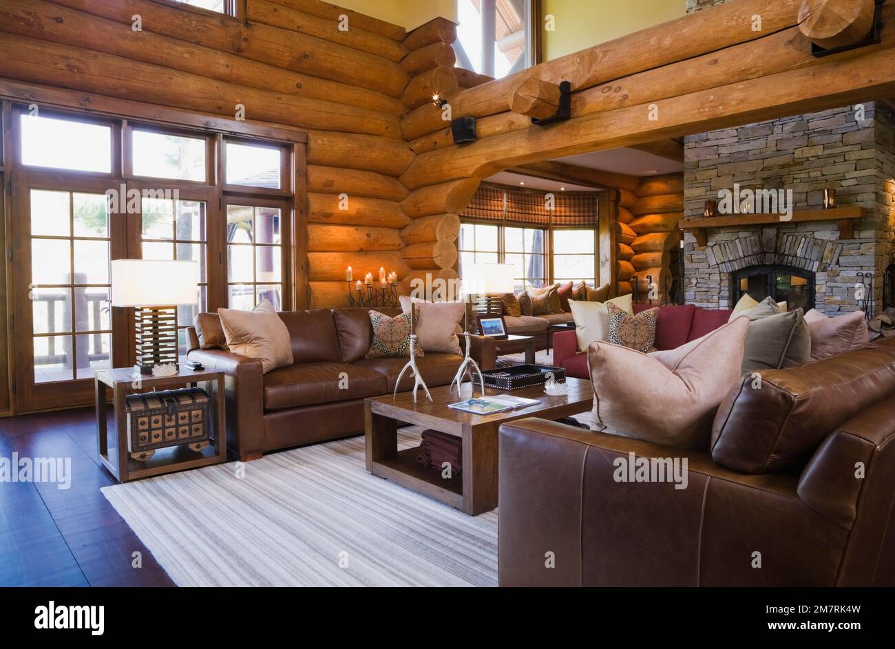 Log Cabin Leather Couches Luxury Log Cabin Living Room With Leather