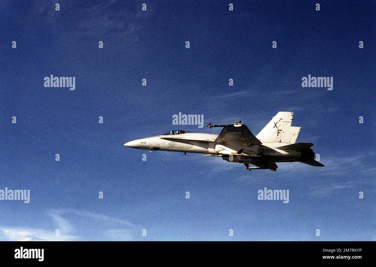 4 aim 9l hi-res stock photography and images - Alamy