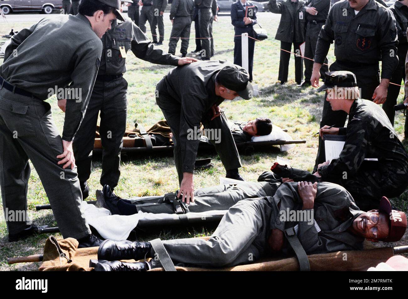 Triage procedures hi-res stock photography and images - Alamy