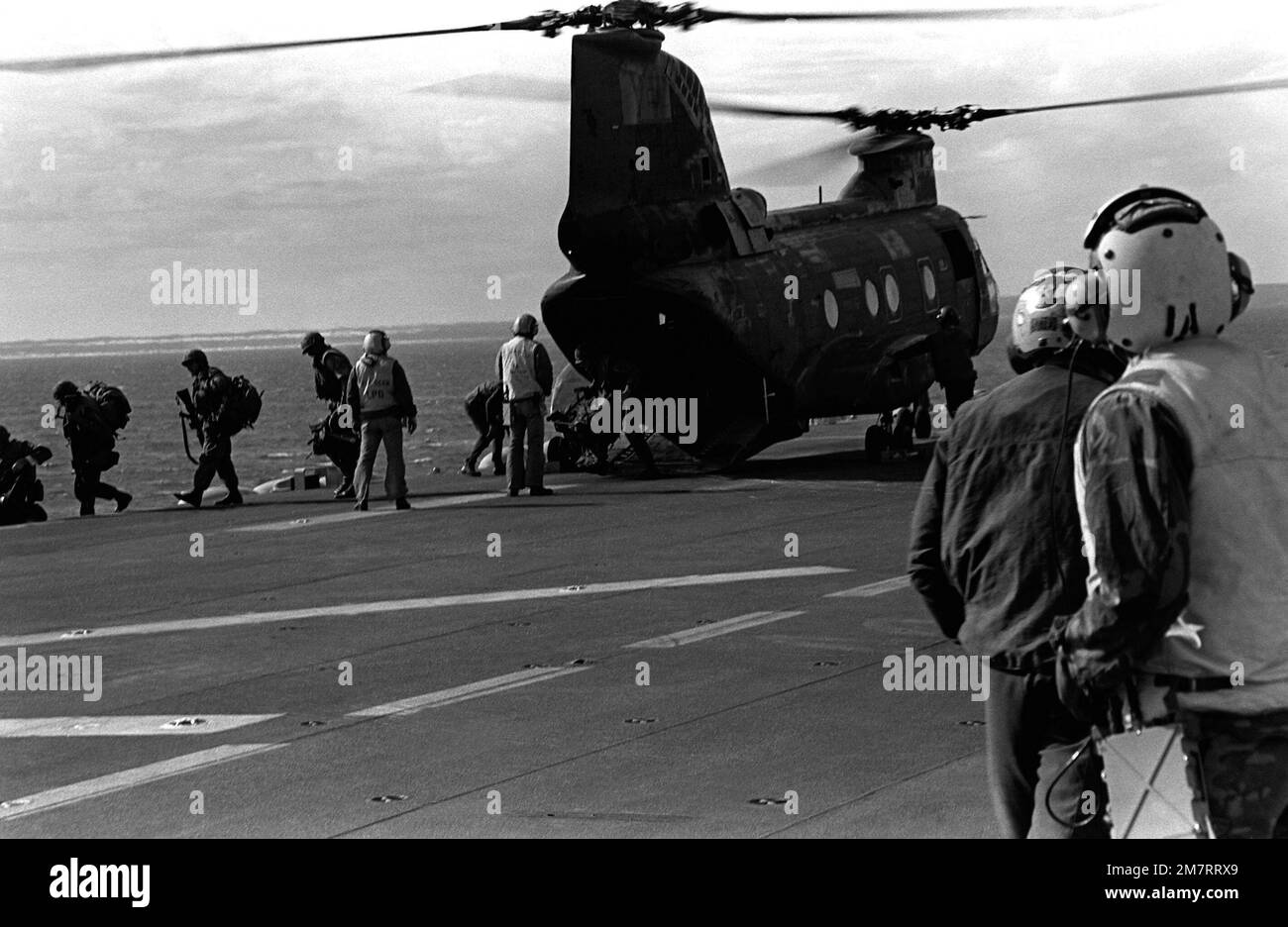 Marines of Battalion Landing Team, 3rd Bn., 3rd Marines, 3rd Marine Div ...