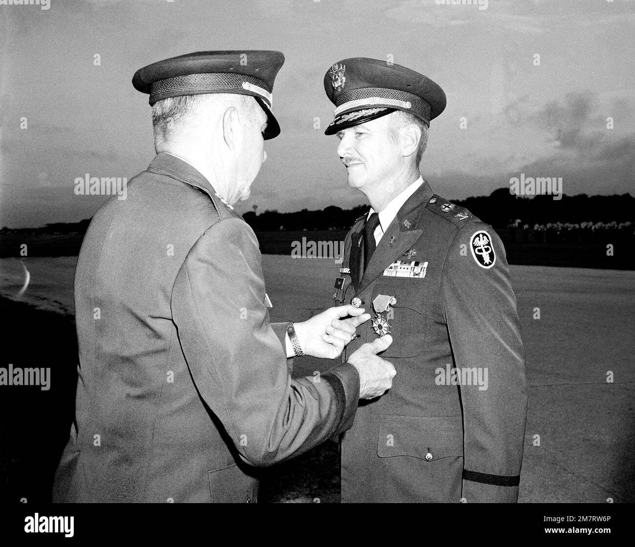 U s legion merit award hi-res stock photography and images - Alamy