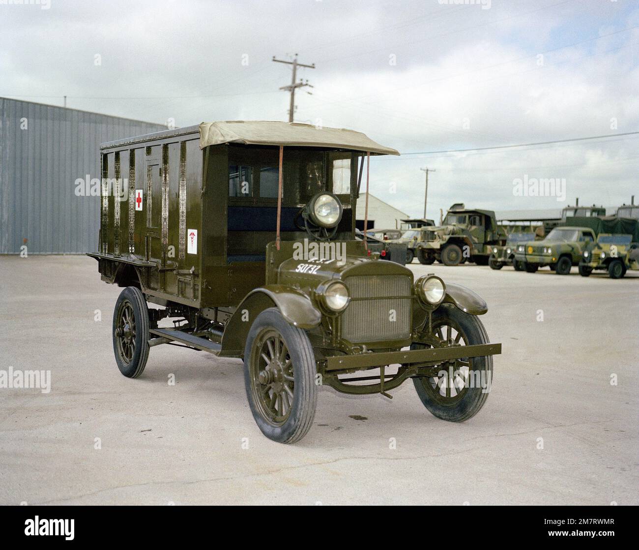 Ambulance front view usa hi-res stock photography and images - Alamy