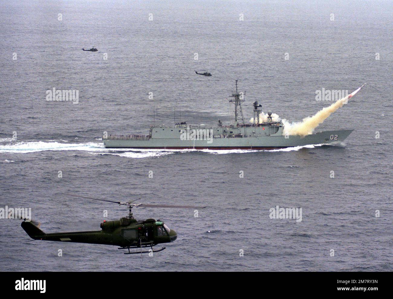 Aerial starboard beam view of the Australian Frigate HMAS CANBERRA (F ...