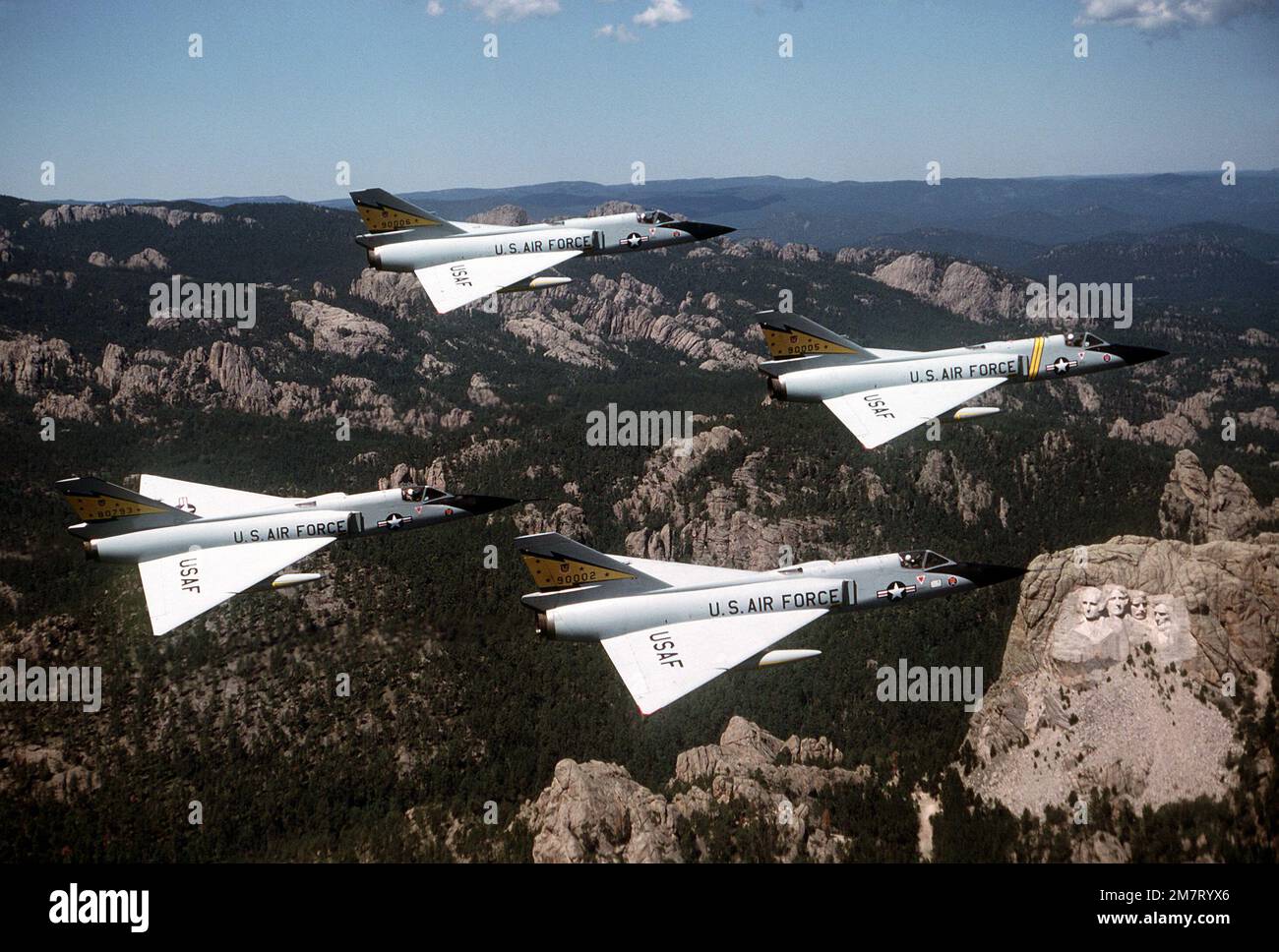 Base of mount rushmore hi-res stock photography and images - Alamy