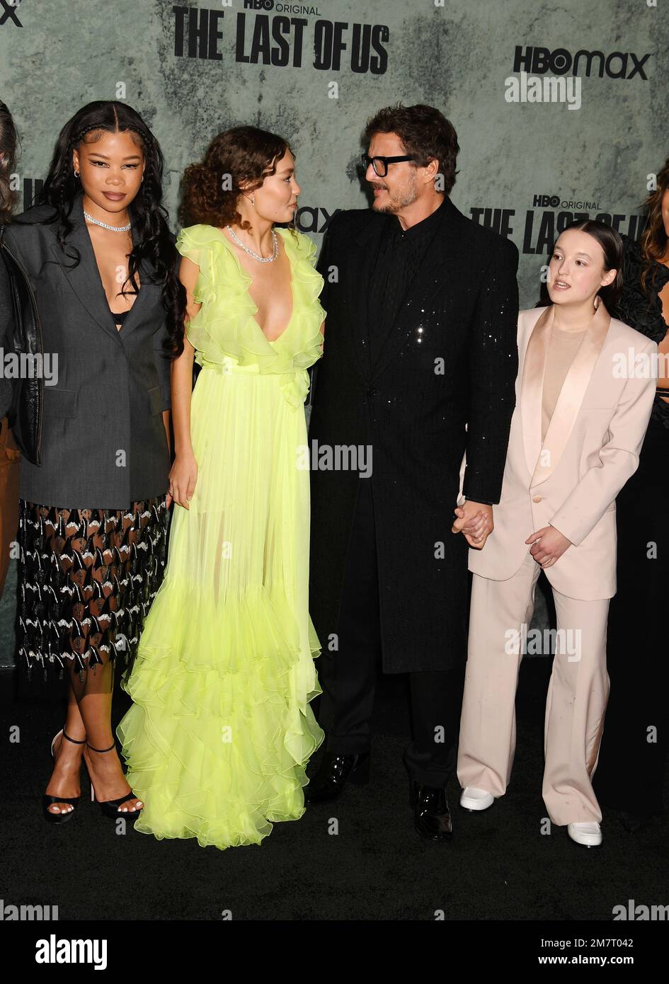 Los Angeles California January 09 L R Storm Reid Nico Parker Pedro Pascal And Bella
