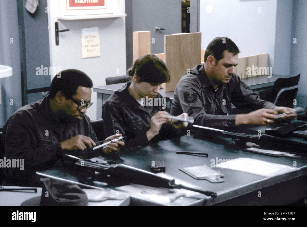 TSGT Ellie J. Robeson, A1C Laura D. Lamond and TSGT Edwin W. Hannam Jr ...
