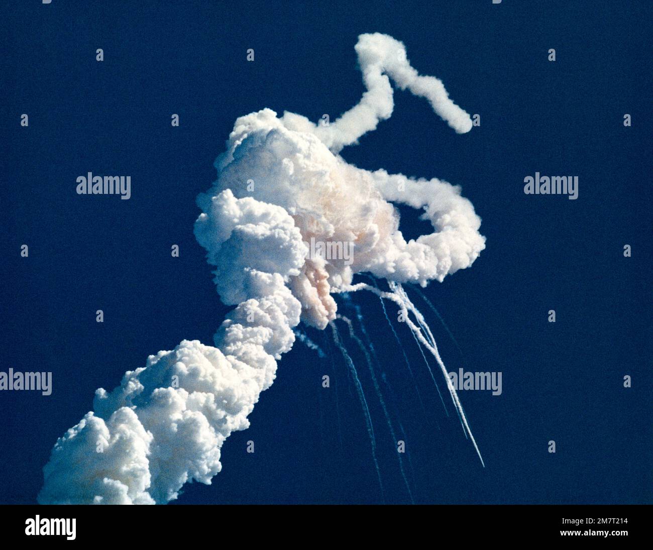 Space Shuttle Challenger disaster after launch, 1986 Stock Photo - Alamy