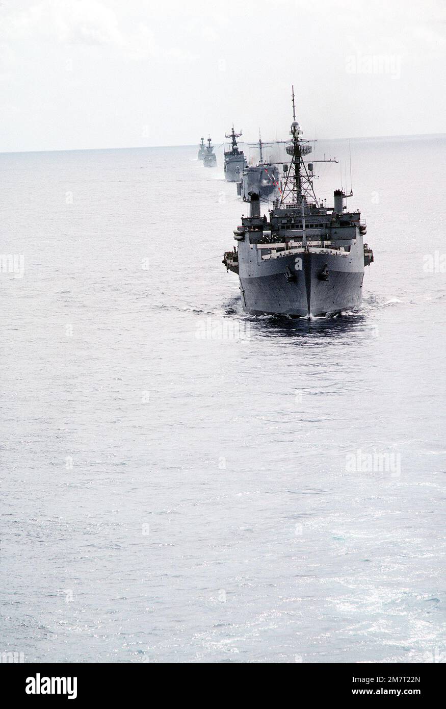 U.S. and Spanish ships cruise in formation during exercise Ocean ...