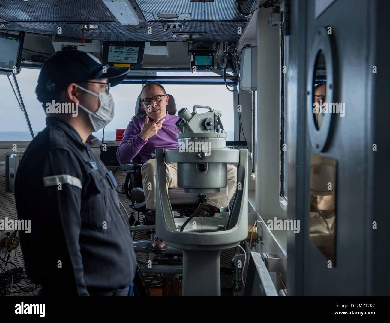 220512-N-RC359-1066 PACIFIC OCEAN (May 12, 2022) Capt. Fred Goldhammer ...