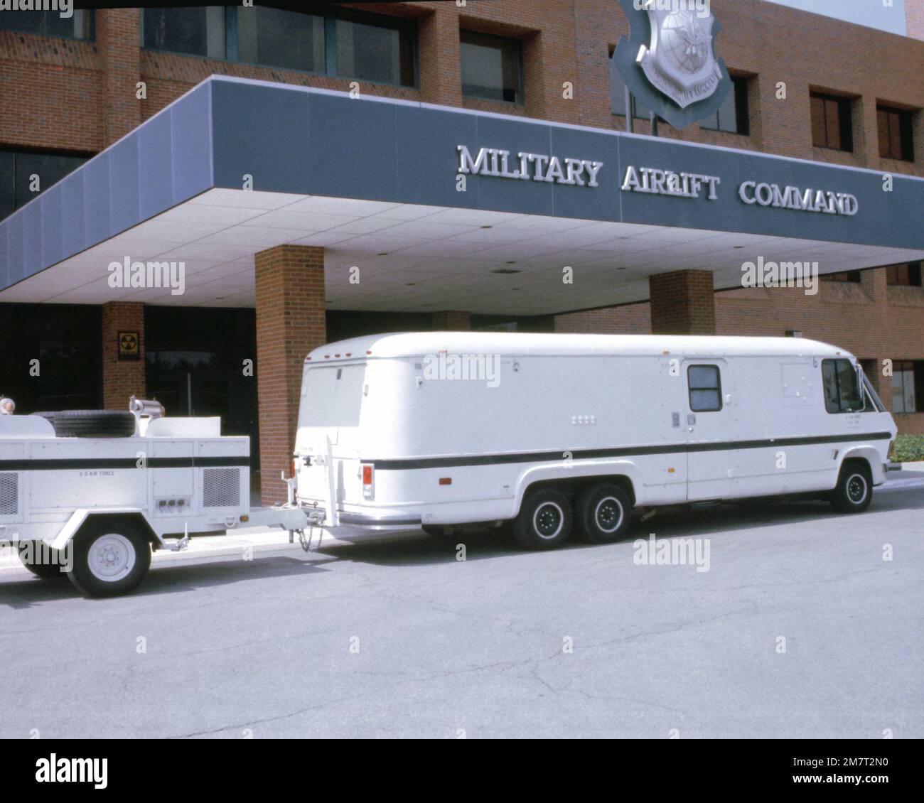 Usa military base and generator hi-res stock photography and images - Alamy