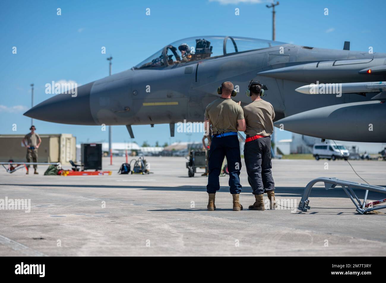 U.S. Airmen with the 104th Aircraft Maintenance Squadron, Barnes Air ...