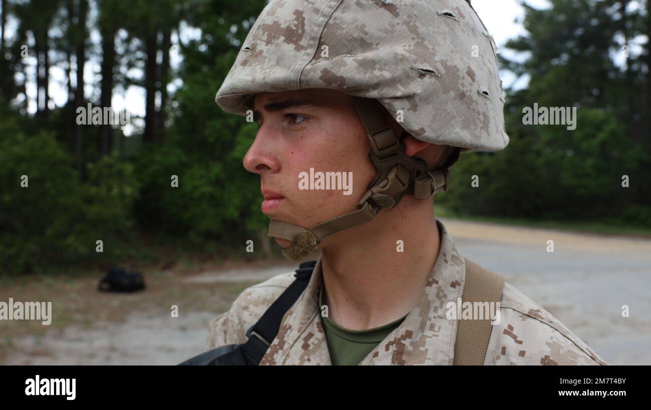 Recruits with India Company, 3rd Recruit Training Battalion, complete ...