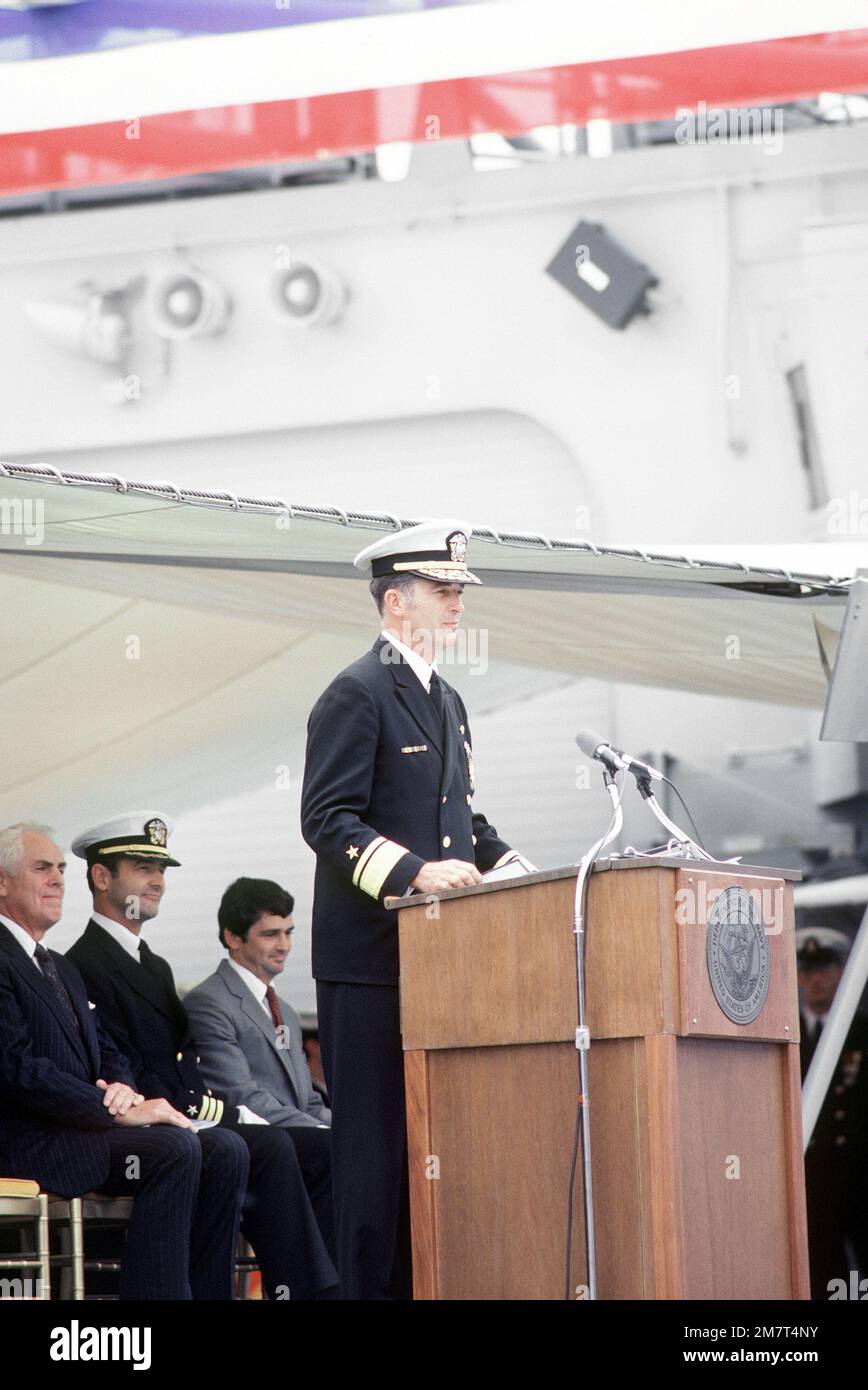 Uss james williams hi-res stock photography and images - Alamy