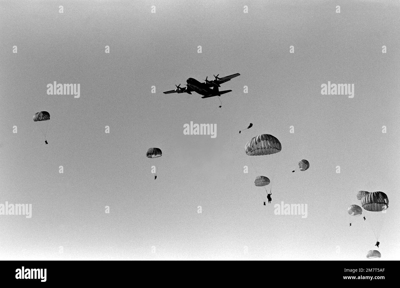 Tactical parachute drop Black and White Stock Photos & Images - Alamy