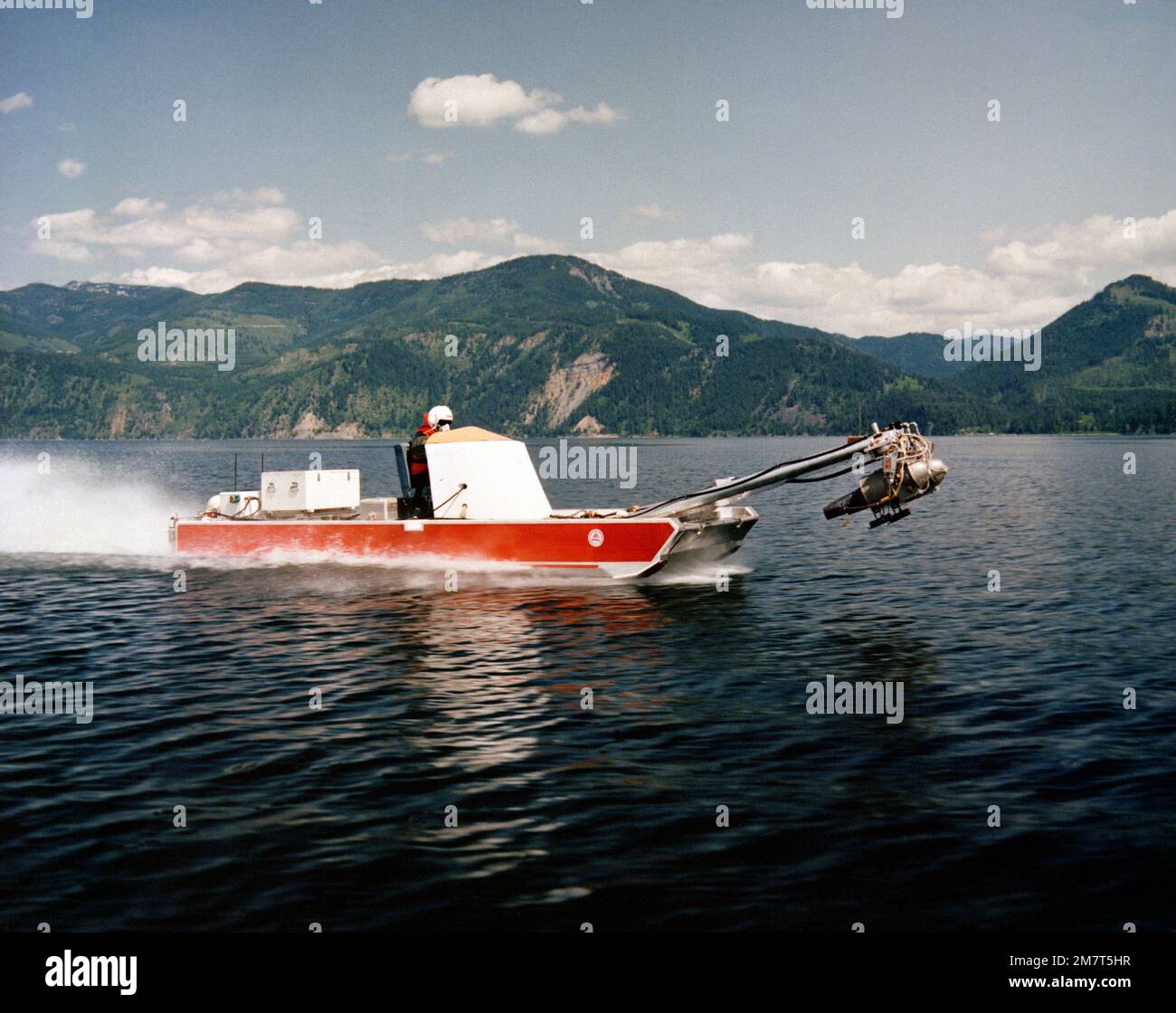 Starboard engine hi-res stock photography and images - Alamy