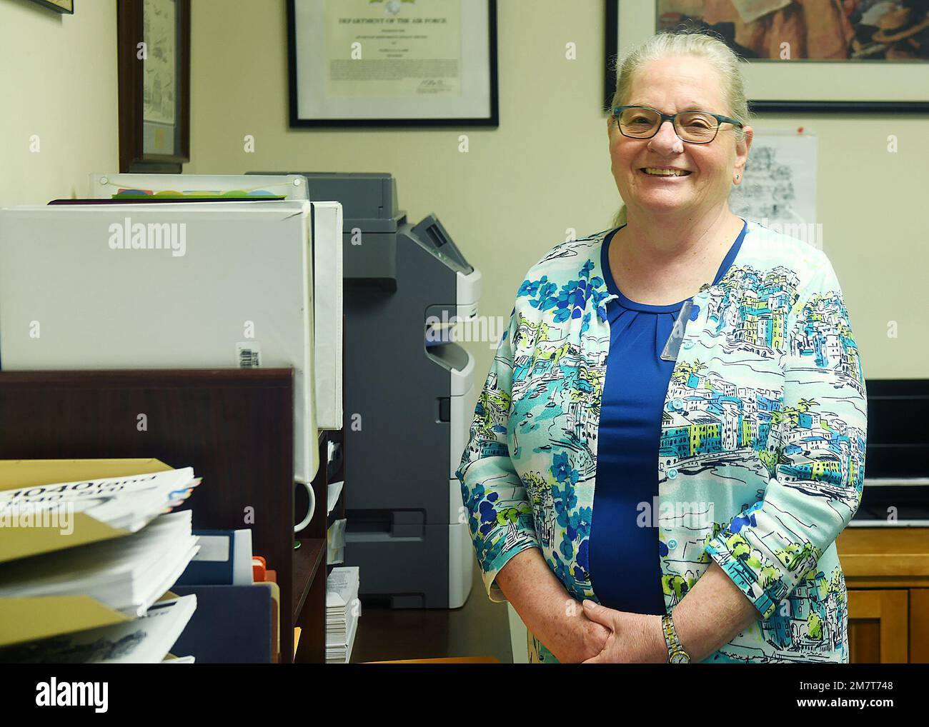 Early 2000s office hi-res stock photography and images - Alamy