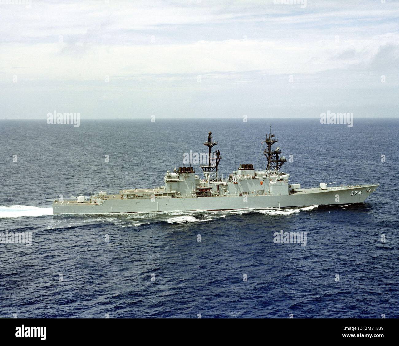 A starboard quarter view of the destroyer USS COMTE DE GRASSE (DD-974 ...