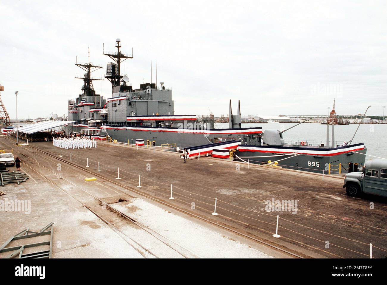 Uss scott hi-res stock photography and images - Alamy