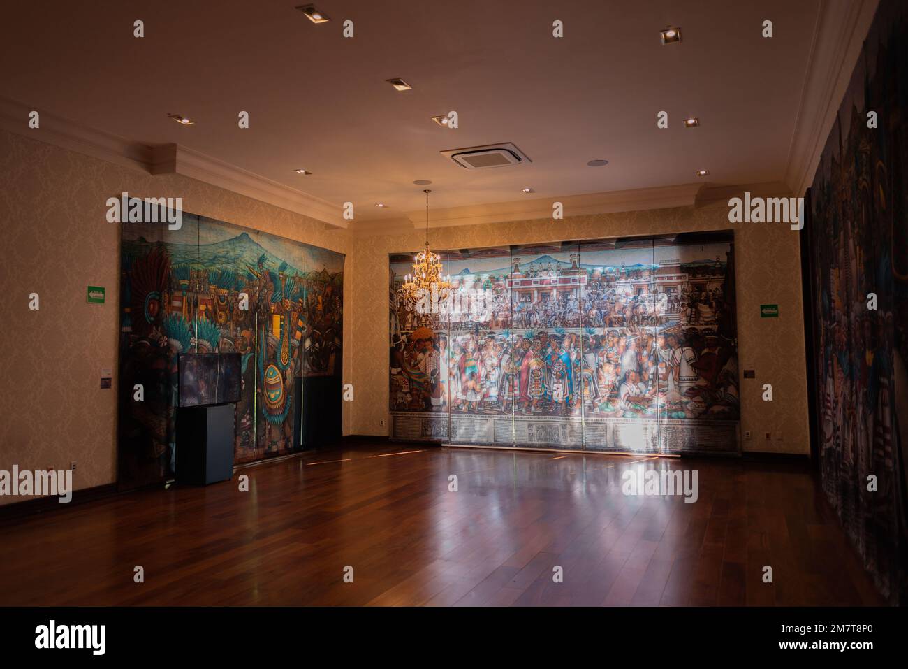 Ciudad de mexico, CDMX, 10 12 22, Mexico stained glass window in an ...