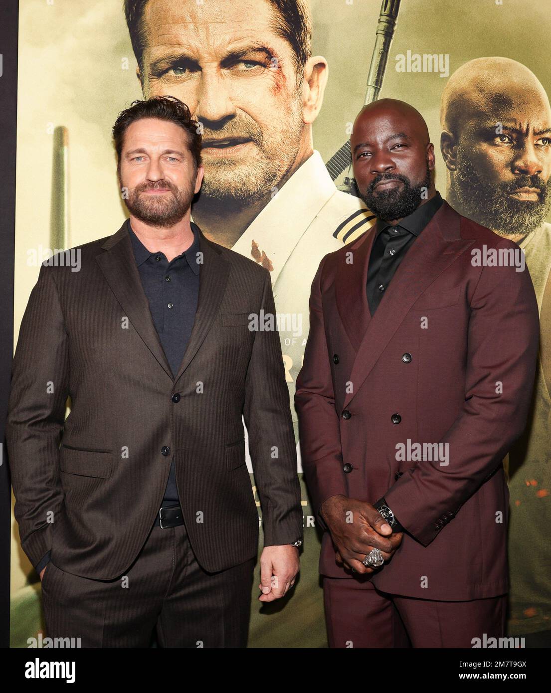 Plane gerard butler hi-res stock photography and images - Alamy