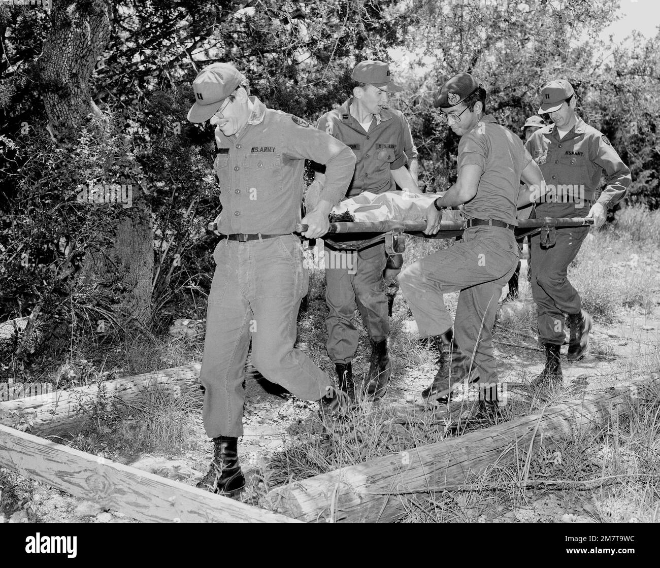 Army combat medic course Black and White Stock Photos & Images - Alamy