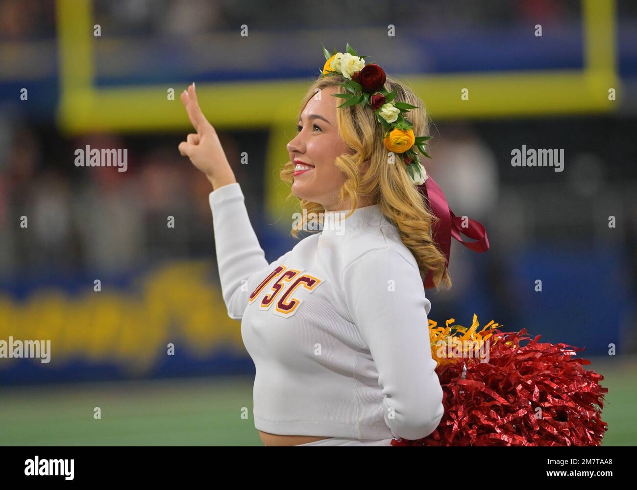 Tulane cheerleaders hi-res stock photography and images - Alamy