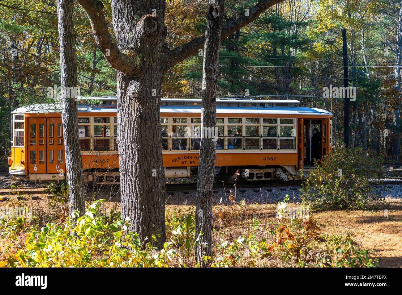 visitor trolley car ride at the Seashore Trolley Musuem with No 4387 in ...